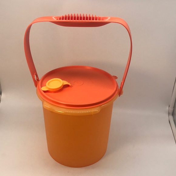 Tupperware | Kitchen | Tupperware Bucket Easy Go 5 Liter | Poshmark